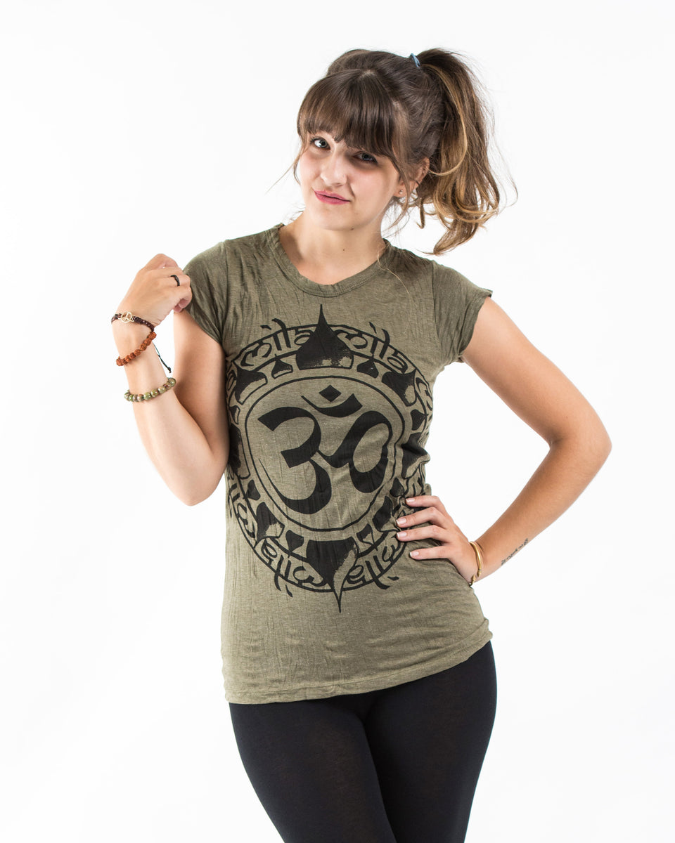 Sure Design Womens Infinitee Om T-Shirt in Green