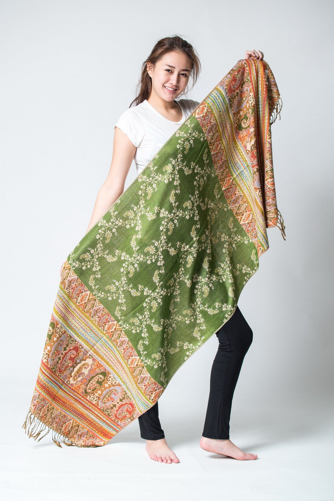 Sure Design Nepal Floral Paisley Pashmina Shawl Scarf in Green